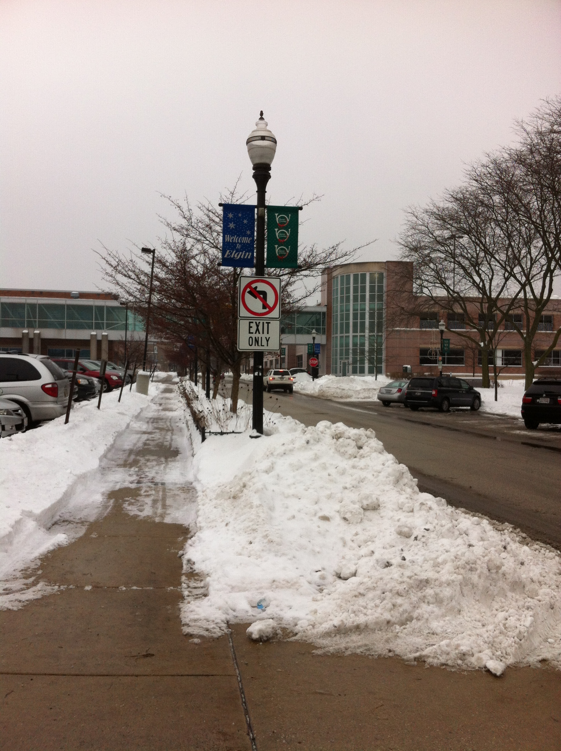 Tot-Time Swim at the Elgin Centre Indoor Pool – the divine feminine app ...
